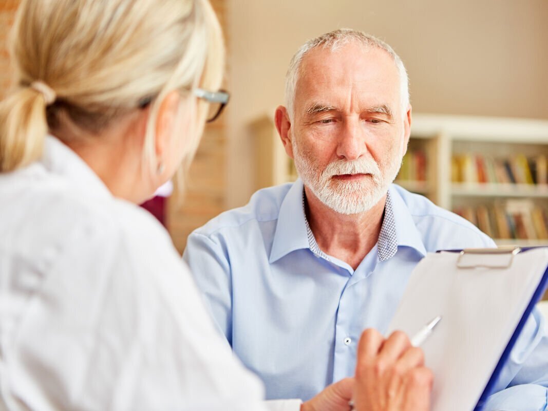 Démence fronto-temporale : Les premiers symptômes révélés par Peter ...